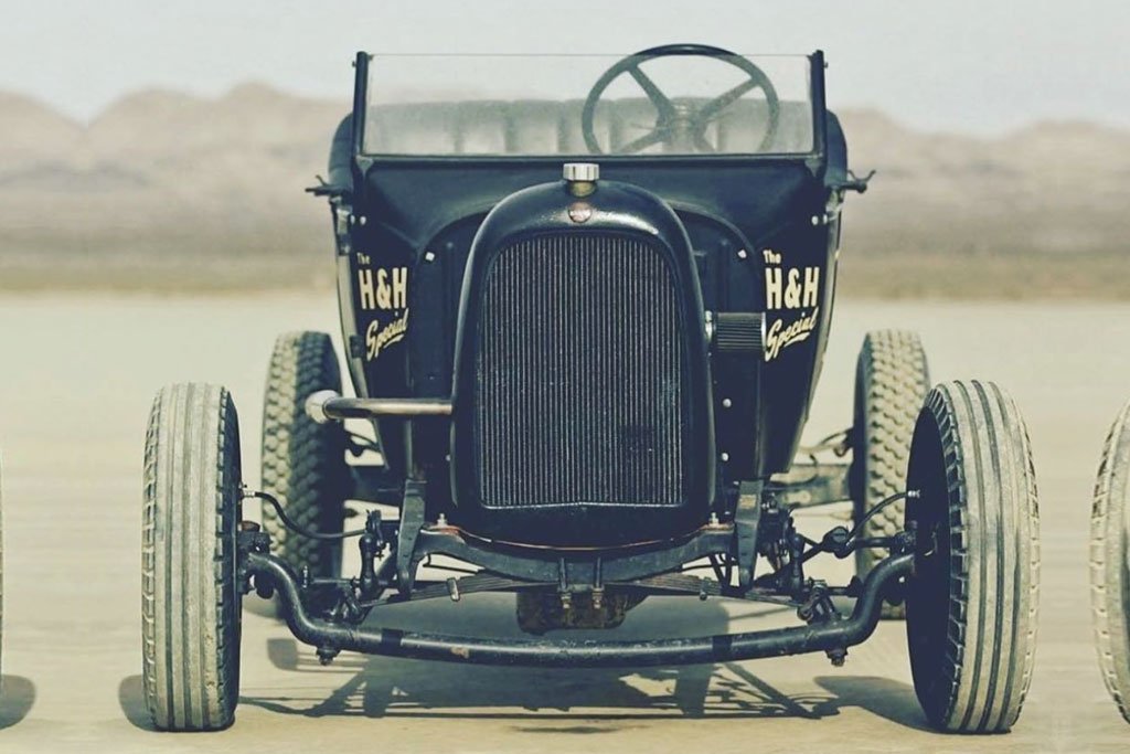 CONTACT – Riley Racing